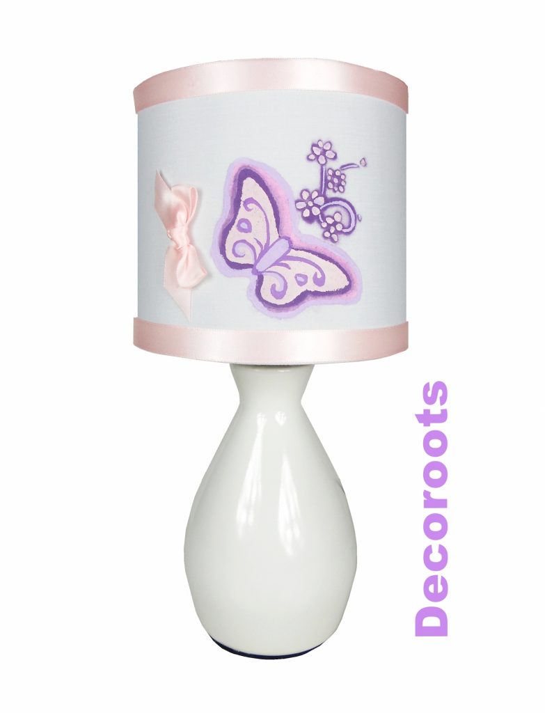 Lampe de chevet fille papillons - Design en image